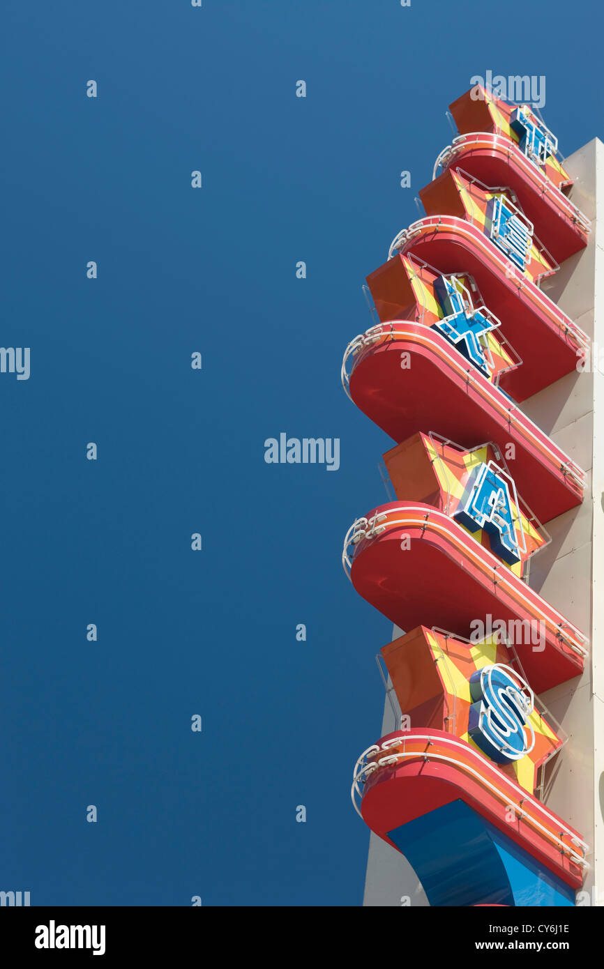 TEXAS SIGN TEXAS THEATER (©OAK CLIFF FOUNDATION 2008) JEFFERSON ...