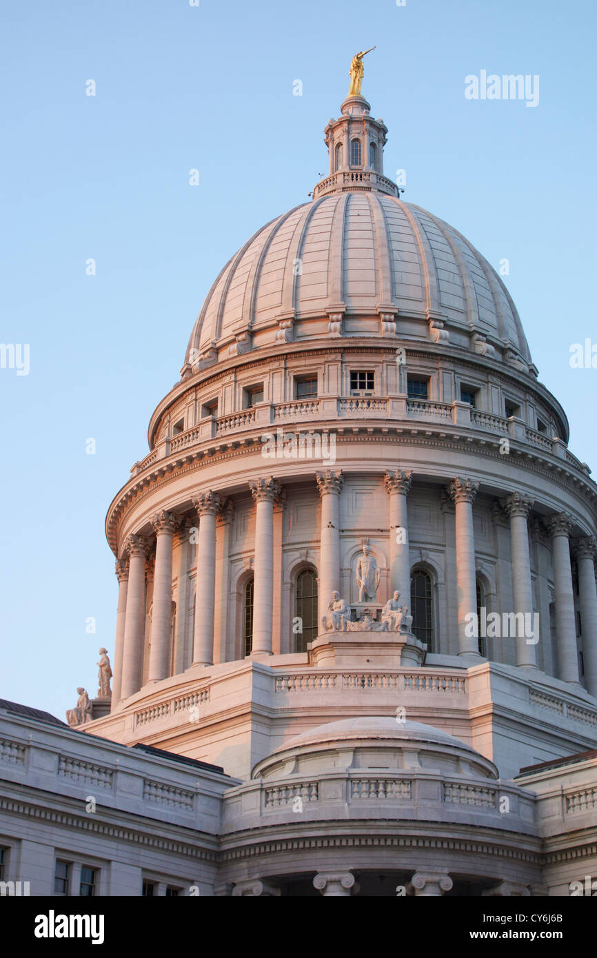 Wisconsin Capitol Building dome. Madison, Wisconsin Stock Photo - Alamy