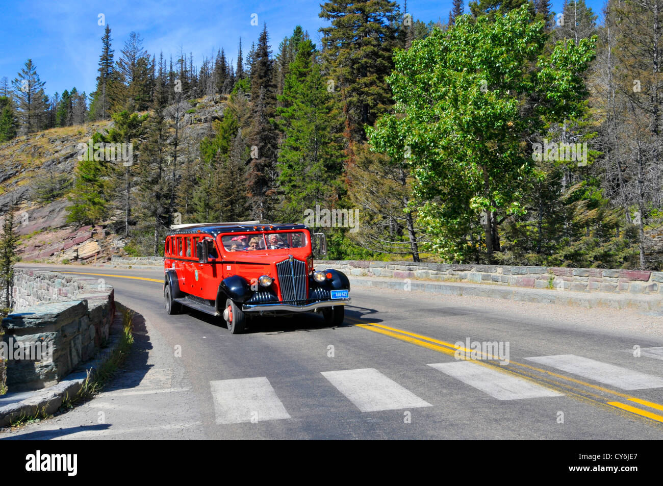 Native american family car hi-res stock photography and images - Alamy