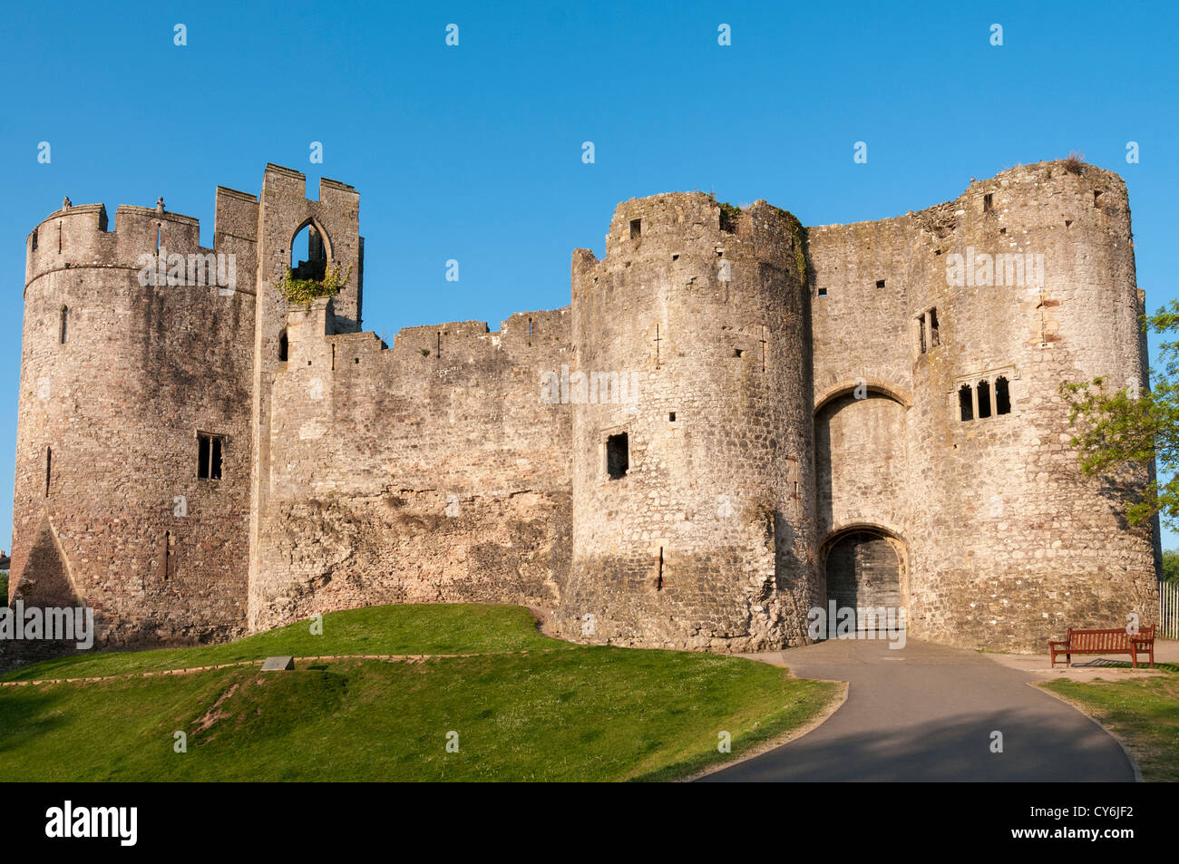 Wales, Chepstow, Chepstow Castle, construction began 1067 Stock Photo ...