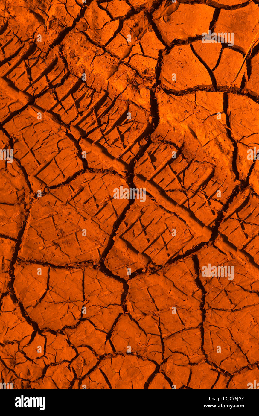 Tread marks hi-res stock photography and images - Alamy