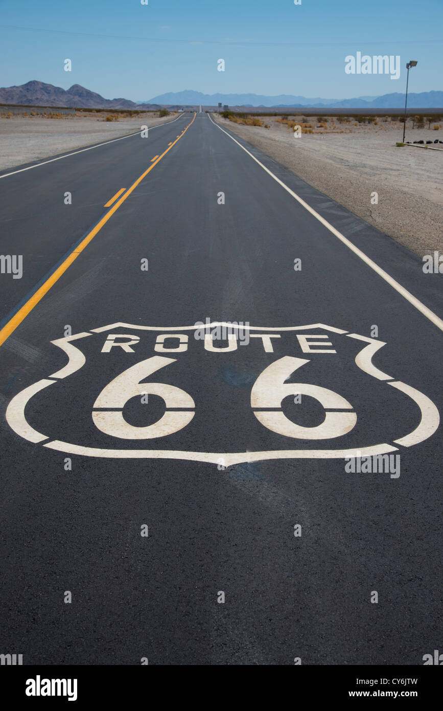 Route 66 highway hi-res stock photography and images - Alamy