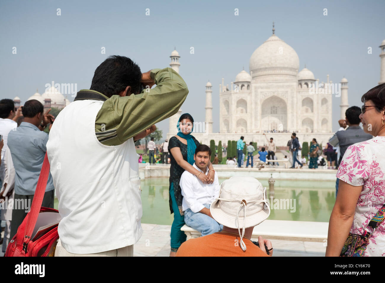 Diana's bench at the taj mahal hi-res stock photography and images - Alamy