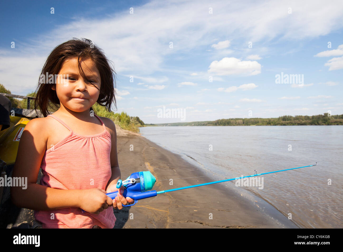Aboriginal girl canada hi-res stock photography and images - Alamy