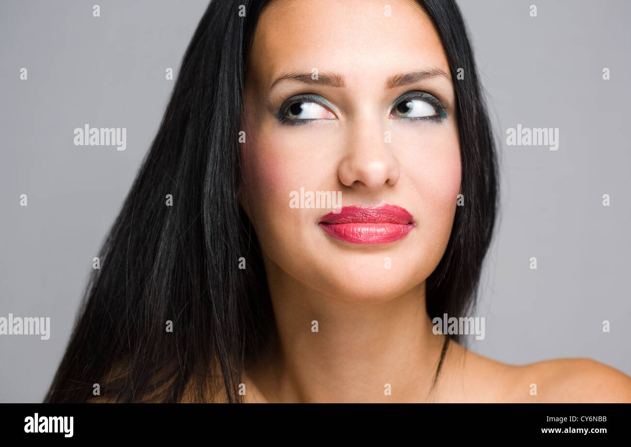 Portrait of a dramatic brunette beauty in strong makeup Stock Photo - Alamy