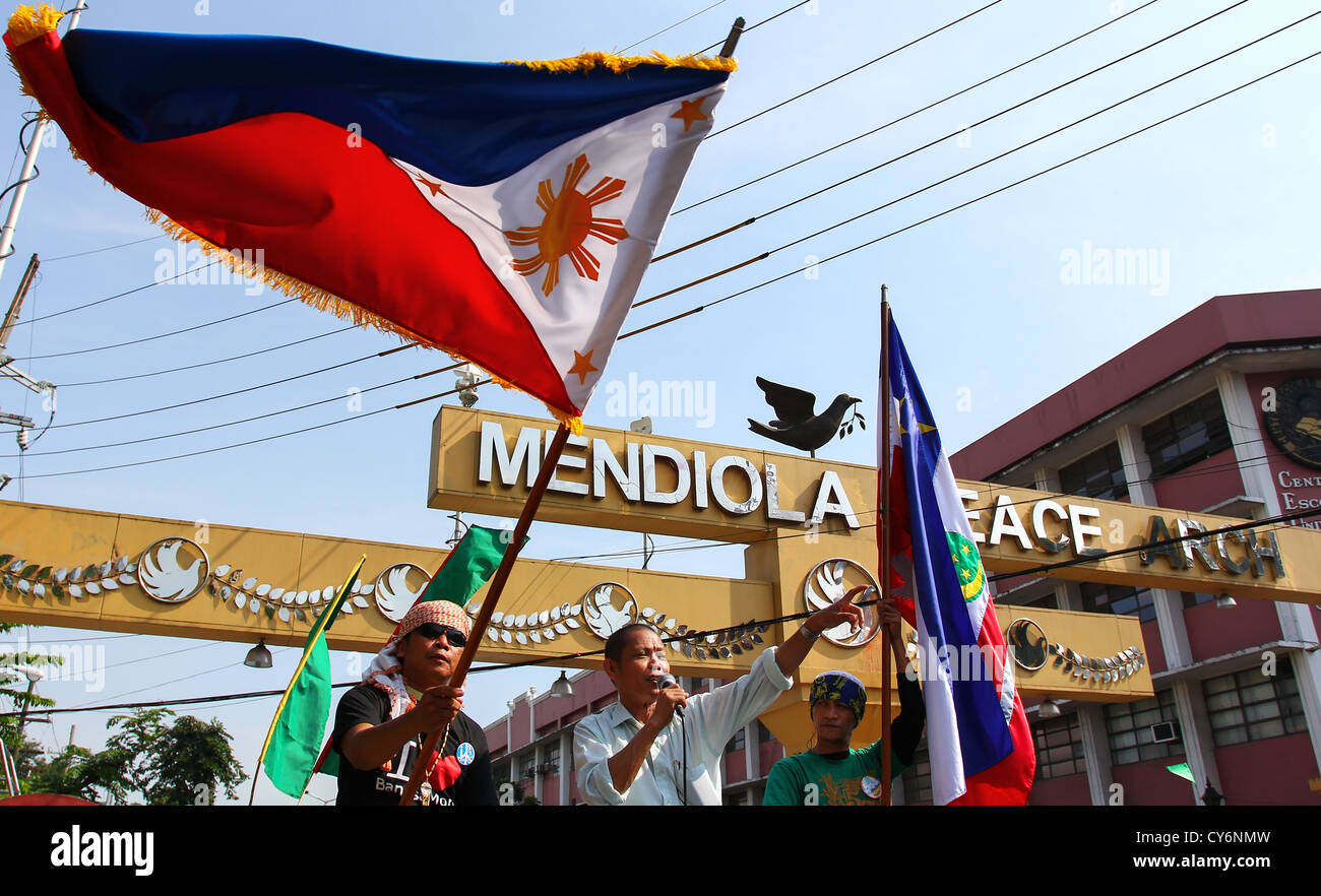 Filipino muslim peace rally hi-res stock photography and images - Alamy