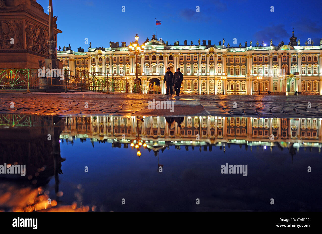 Winter palace russia hi-res stock photography and images - Alamy
