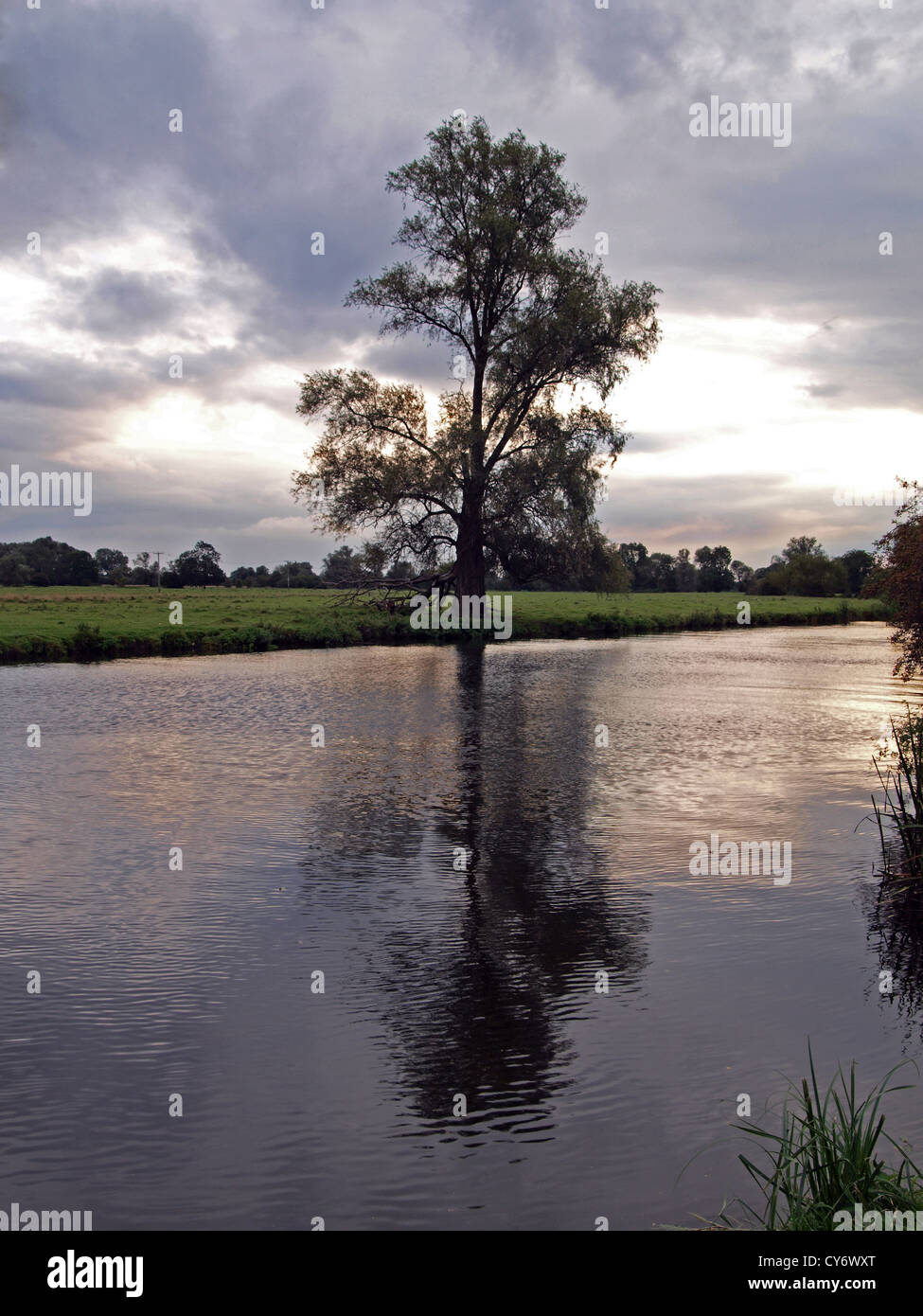 The Great Ouse river, taken from Church Street in Hartford Stock Photo ...