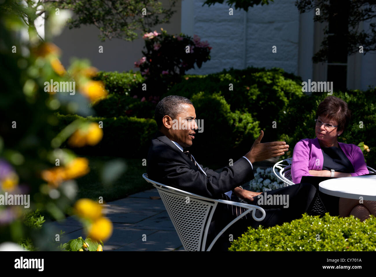 Obama and valerie jarrett hi-res stock photography and images - Alamy