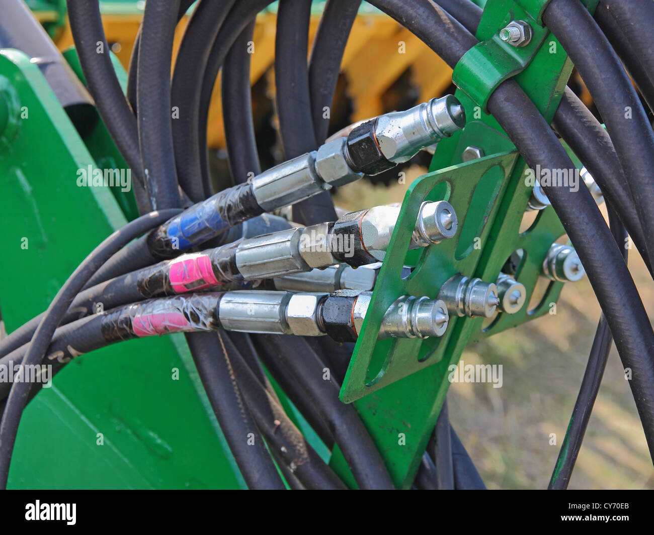 Hydraulic connectors hi-res stock photography and images - Alamy