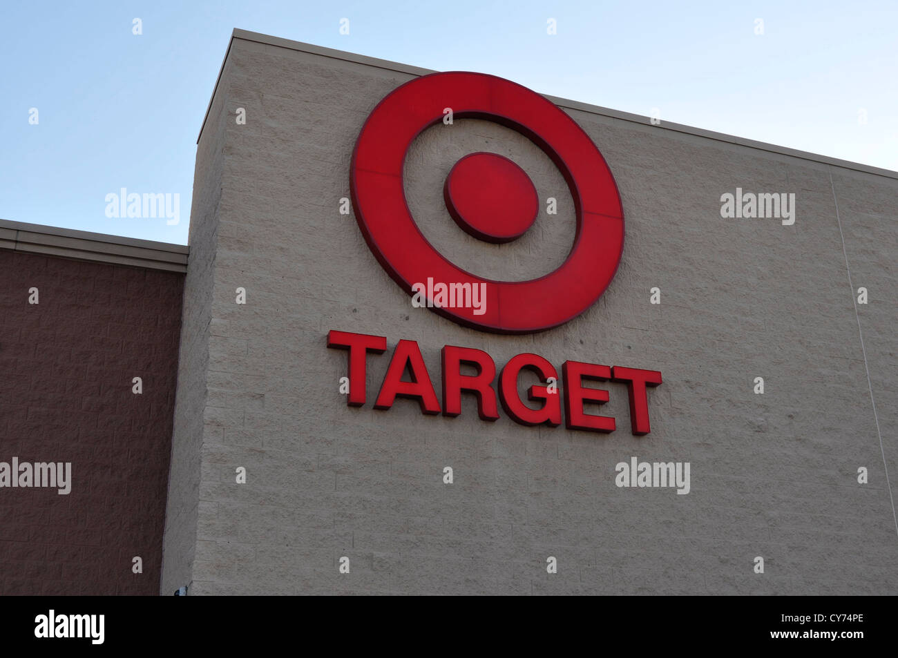 Target department store hi-res stock photography and images - Alamy