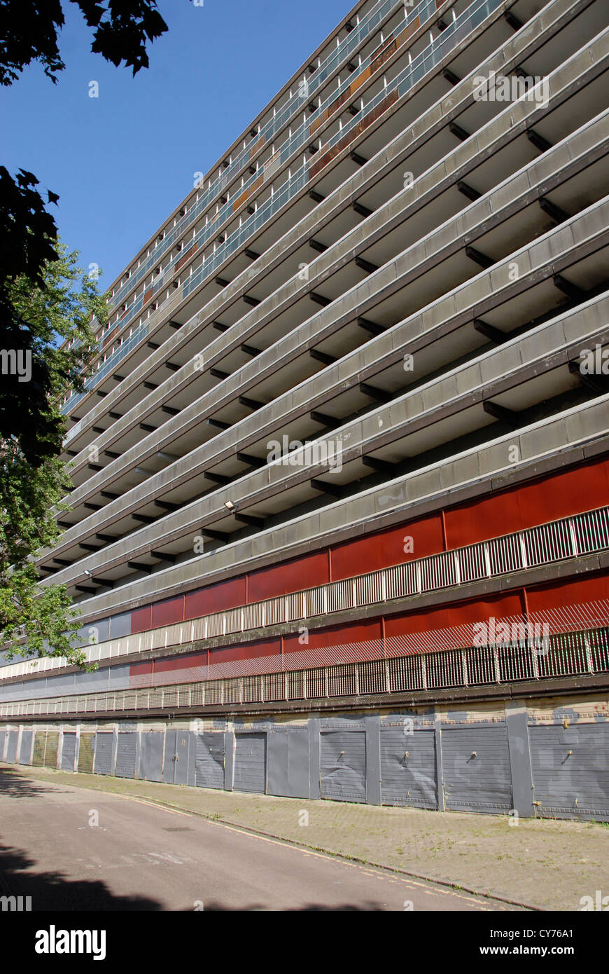 Heygate housing estate in Elephant and Castle prior to demolition. The ...
