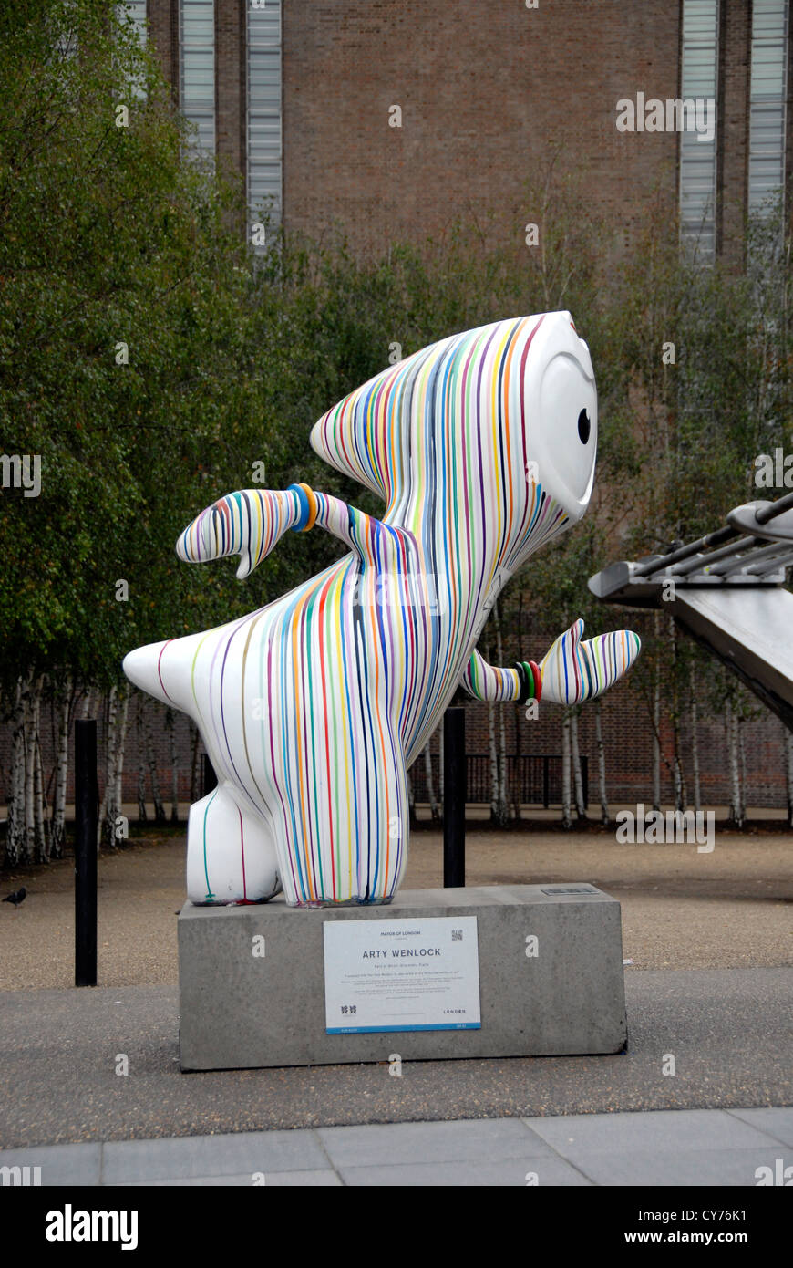 Olympic mascots hi-res stock photography and images - Alamy