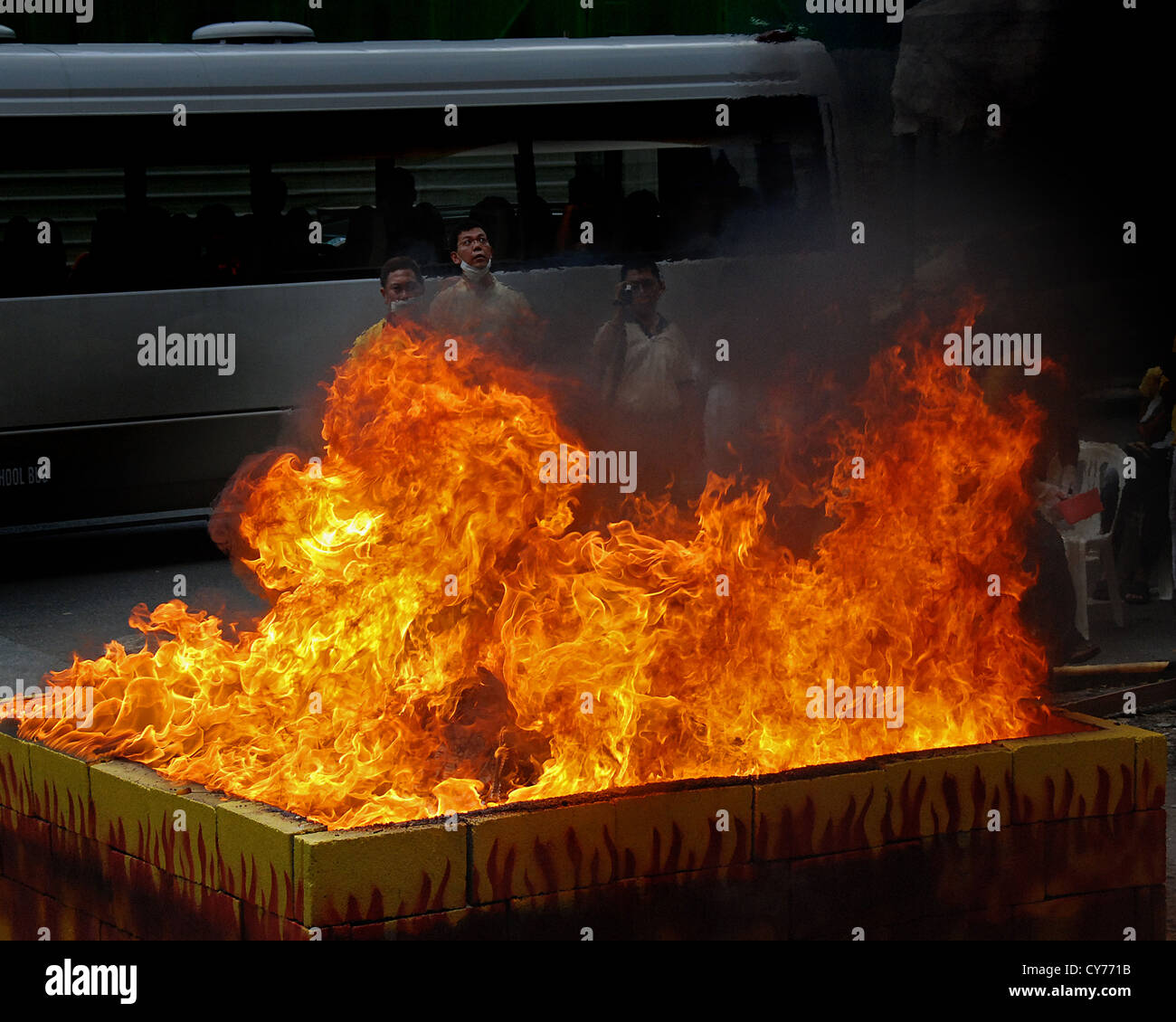 hot fire burning in the pan Stock Photo - Alamy