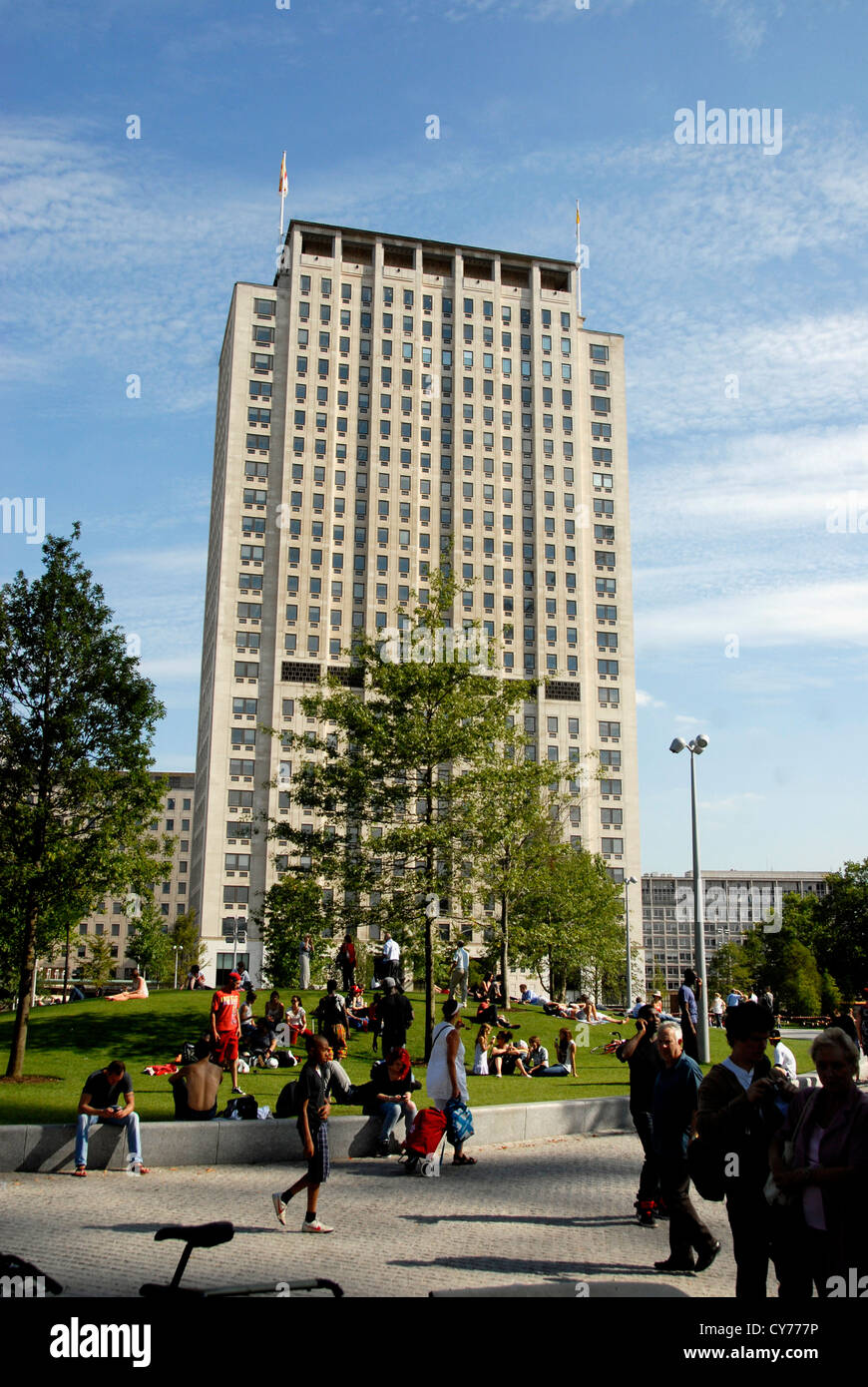 The uk headquarters of shell hi-res stock photography and images - Alamy