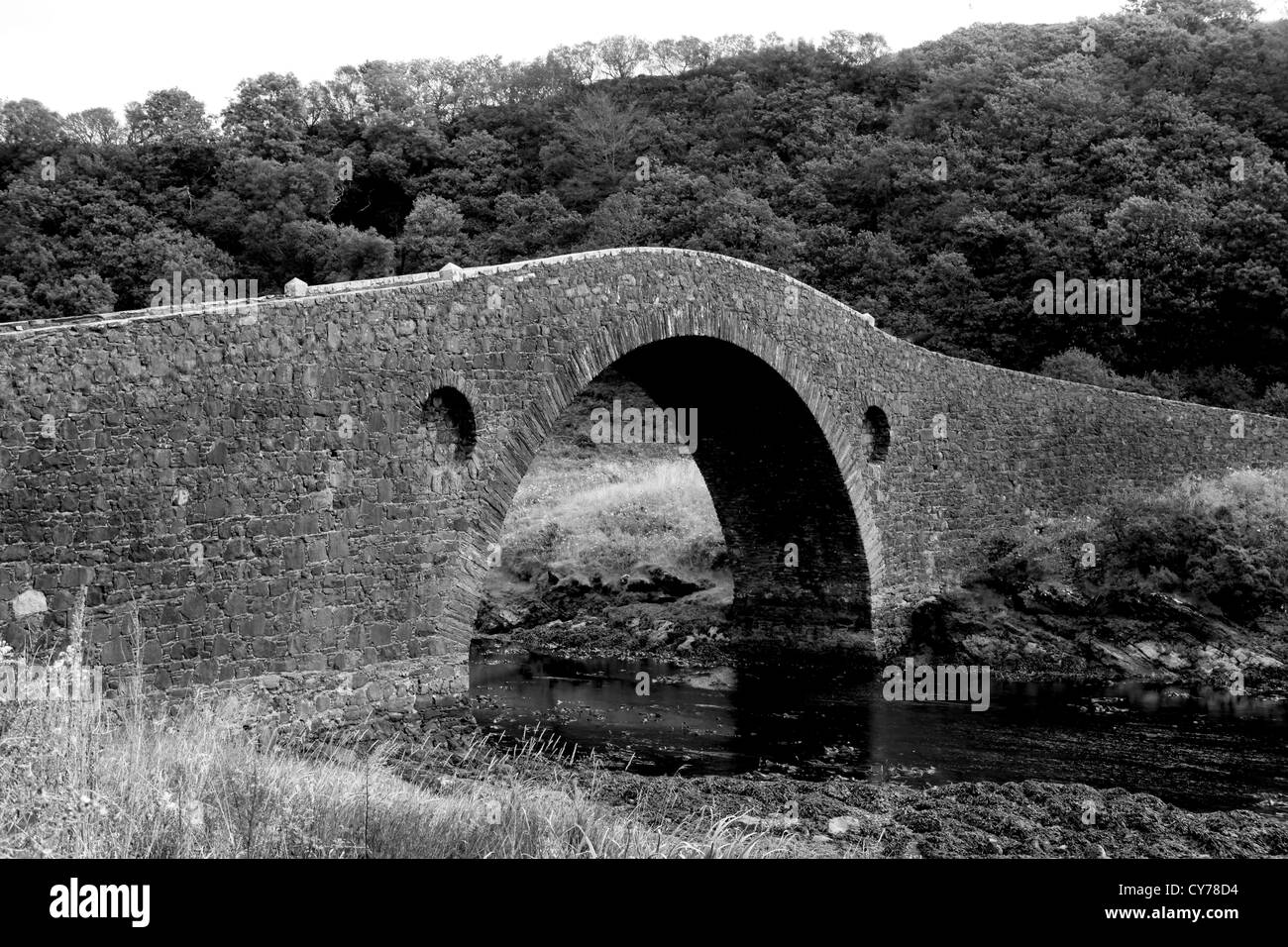 Clachan Bridge, known as 'The Bridge over the Atlantic' linking the ...