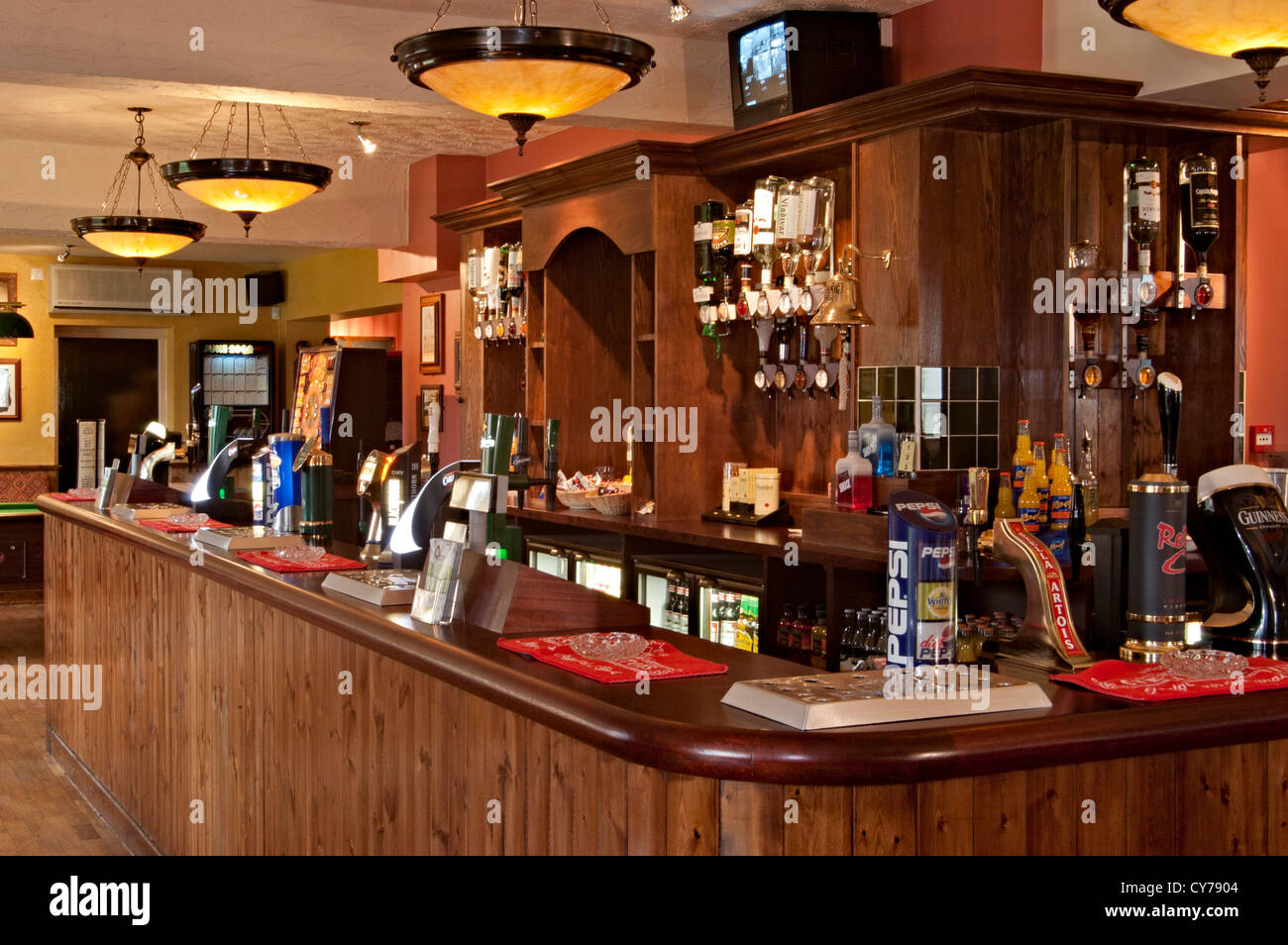 Two triangles hi-res stock photography and images - Alamy