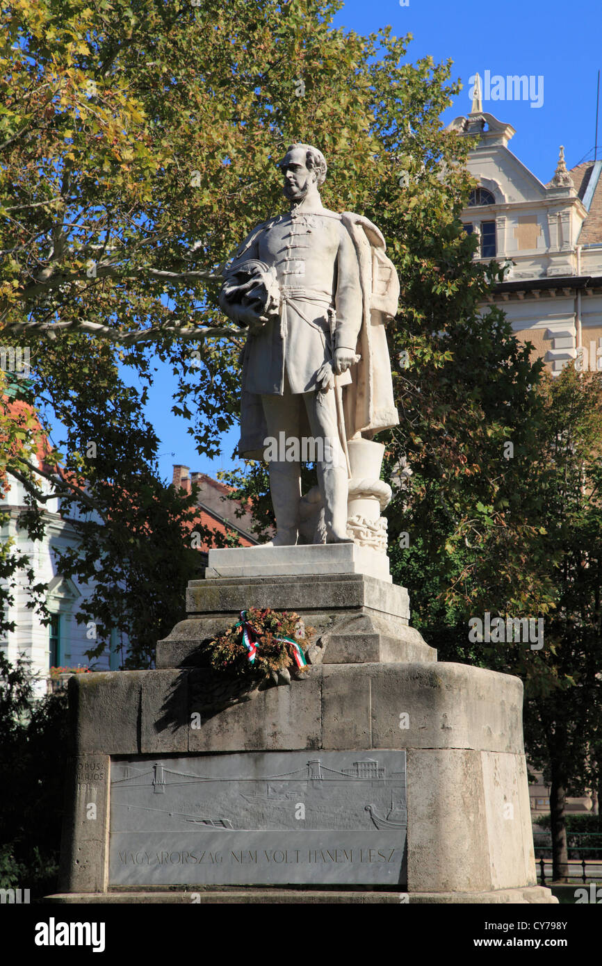 Count istvan szechenyi statue hi-res stock photography and images - Alamy