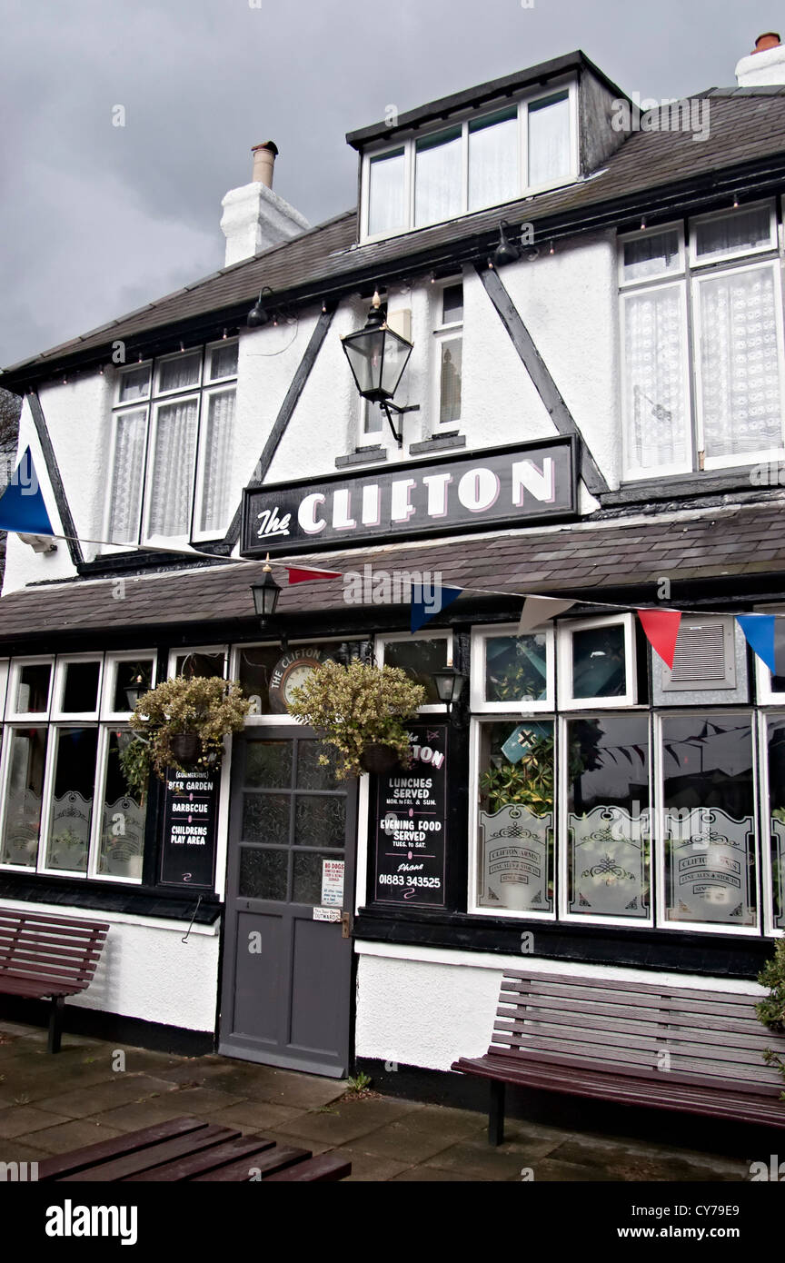 Clifton arms hi-res stock photography and images - Alamy