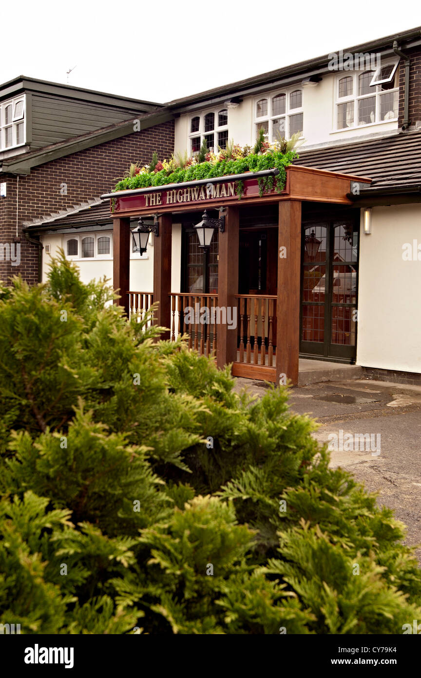 the highwayman pub bar Stock Photo - Alamy