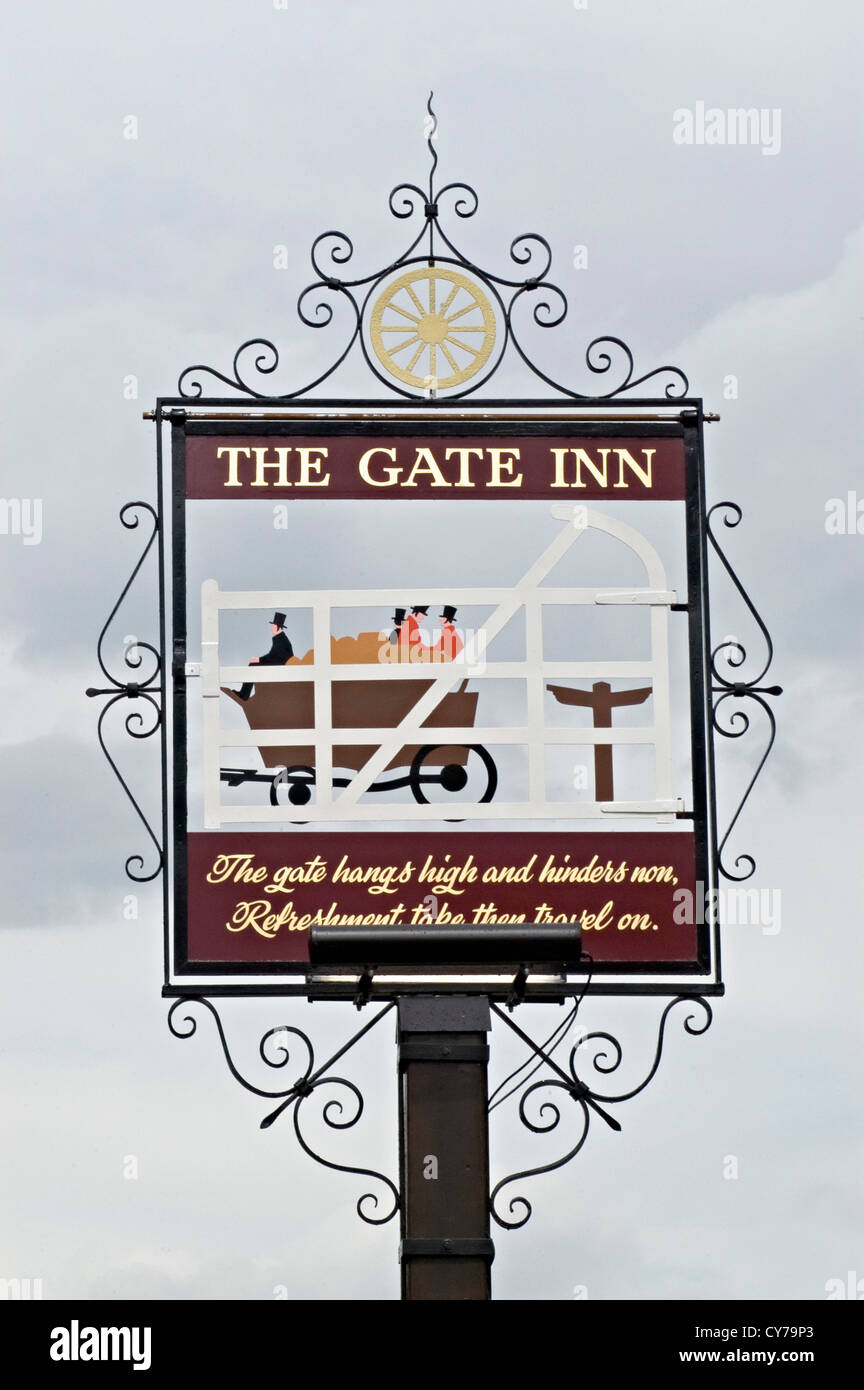 the gate inn pub Stock Photo - Alamy