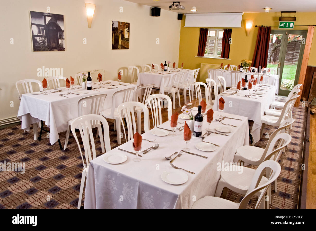the bell eckington pub interior Stock Photo - Alamy