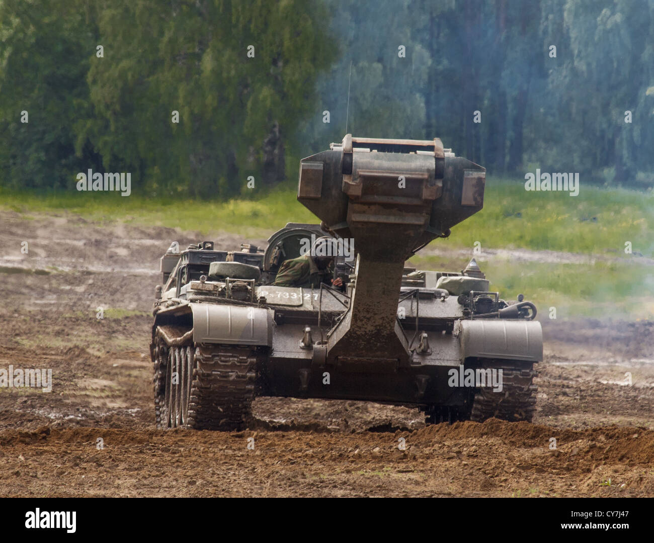 Bridgelayer hi-res stock photography and images - Alamy