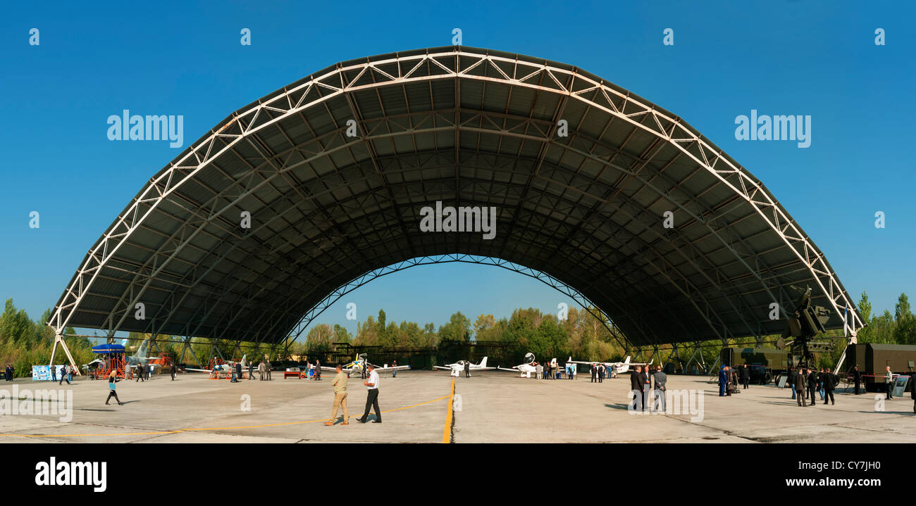 Strong airframe hi-res stock photography and images - Alamy