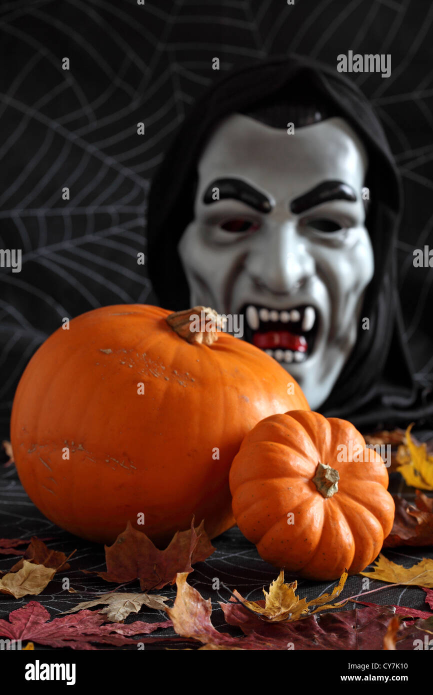 Ghoul cemetery hi-res stock photography and images - Alamy