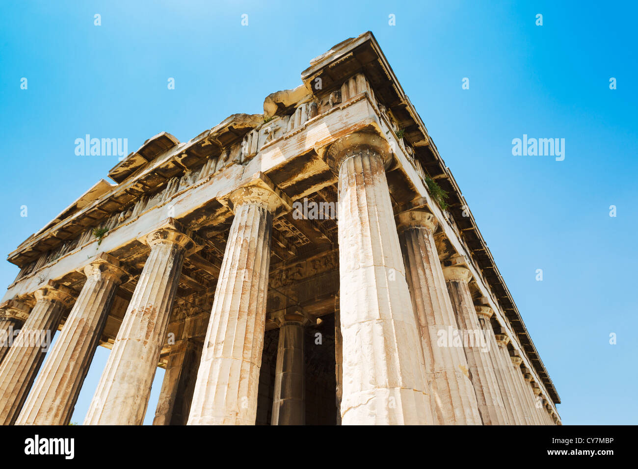 Famous ancient greek temple hi-res stock photography and images - Alamy