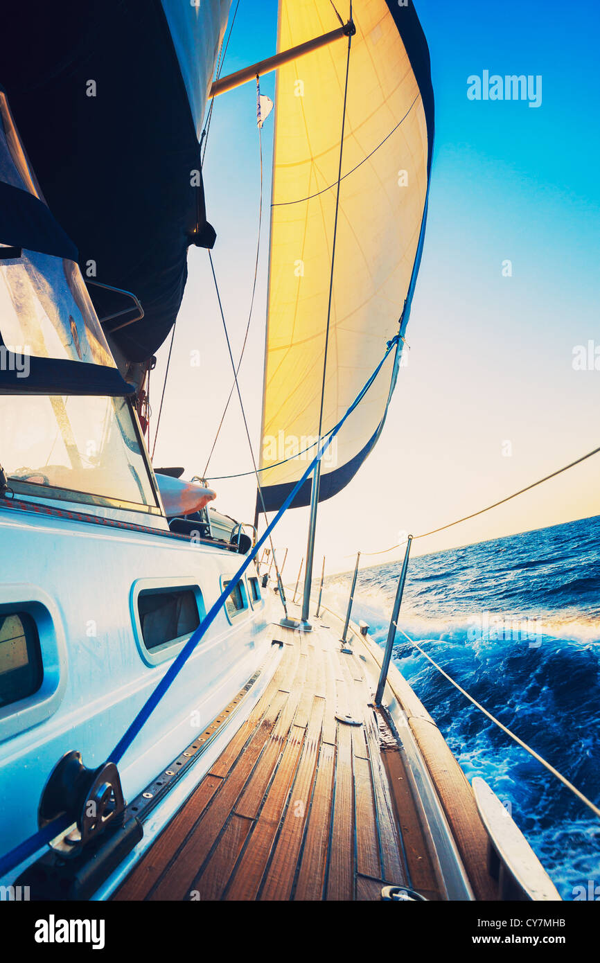 sailing into the sunset Stock Photo - Alamy