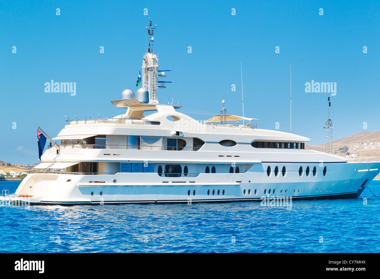 Luxury Yacht, Cruising in Ocean Stock Photo - Alamy