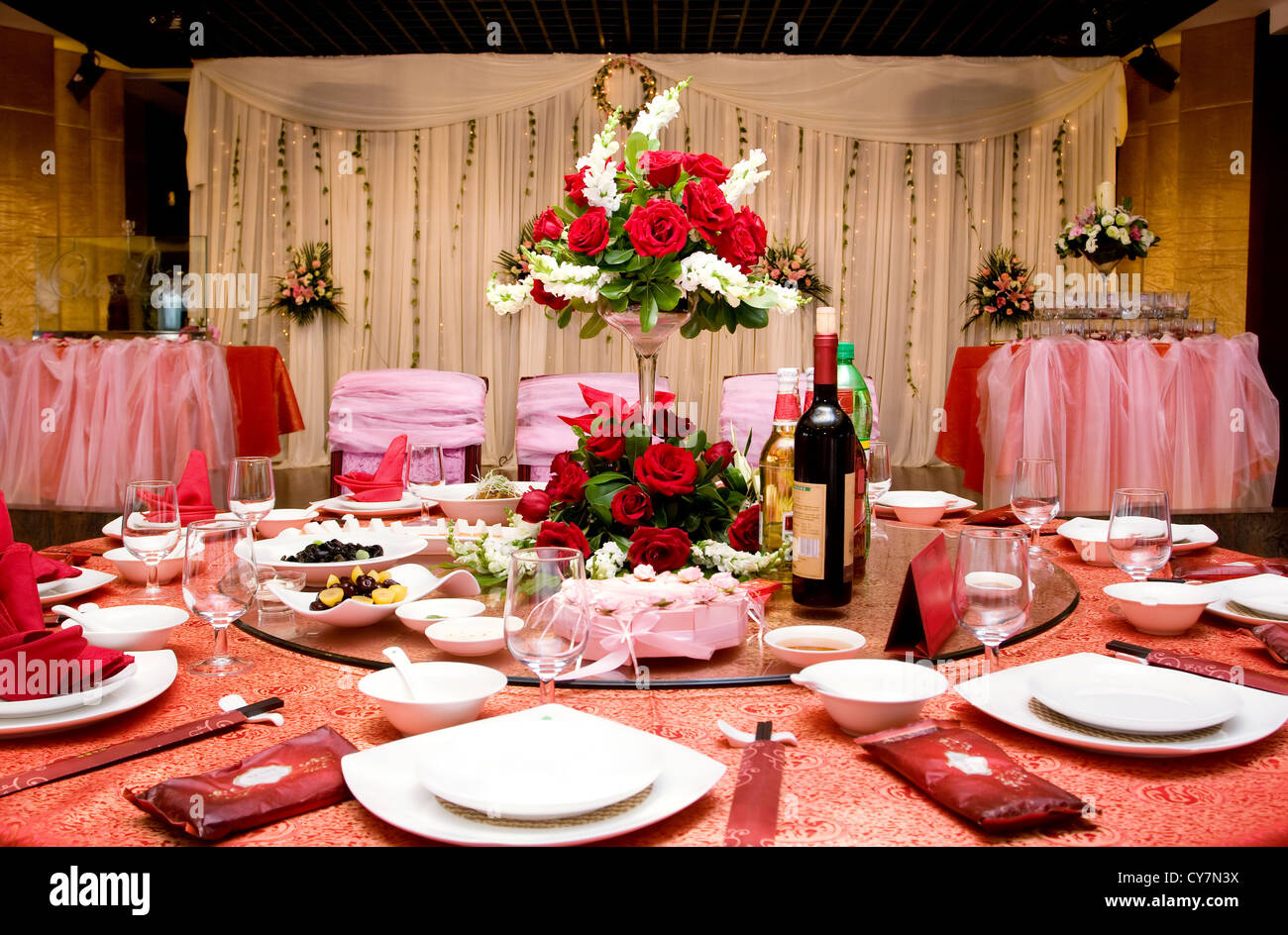 Chinese banquet drink hi-res stock photography and images - Alamy