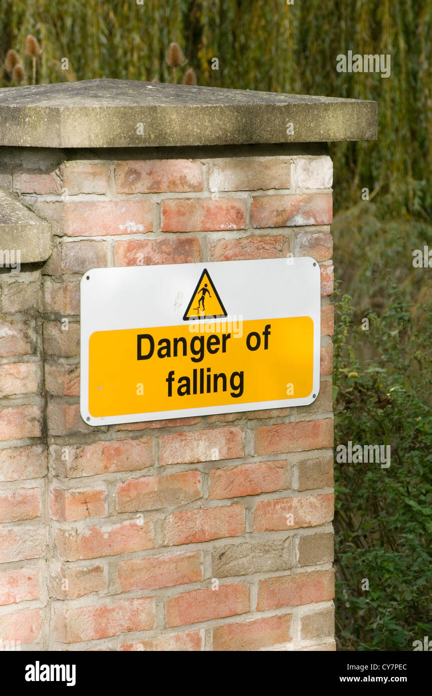 warning sign signs health and safety stating the obvious risk averse ...