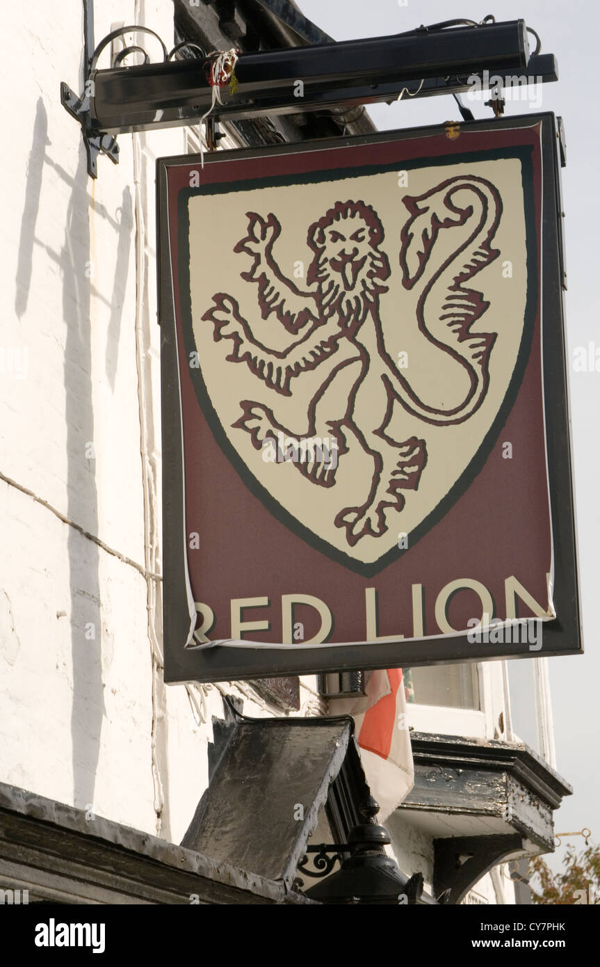 English Village Signs High Resolution Stock Photography and Images - Alamy