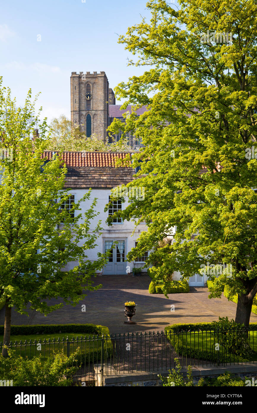 Ripon Cathedral from Bondgate, North Yorkshire Stock Photo - Alamy