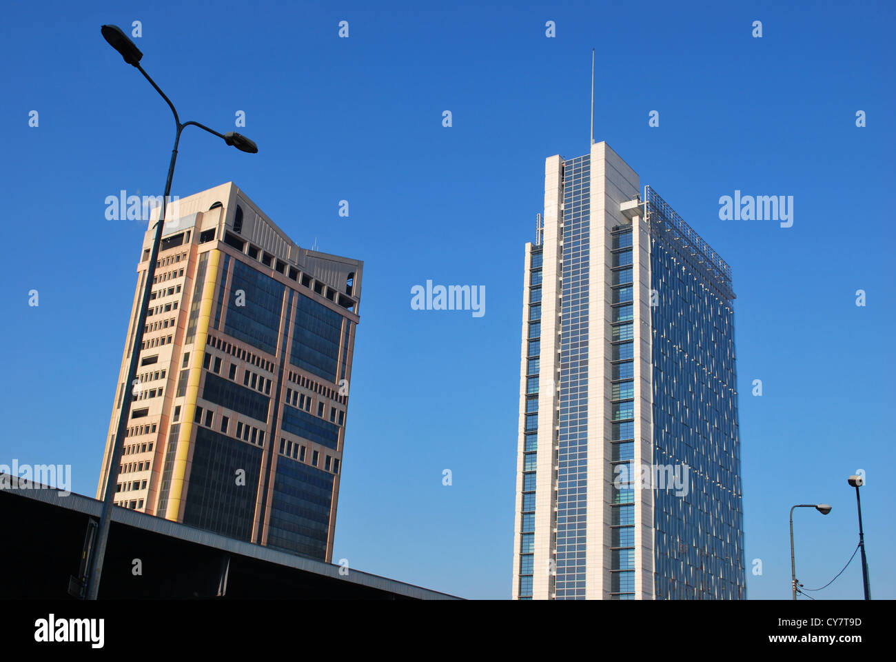 Garibaldi railway station skyscrapers hi-res stock photography and ...