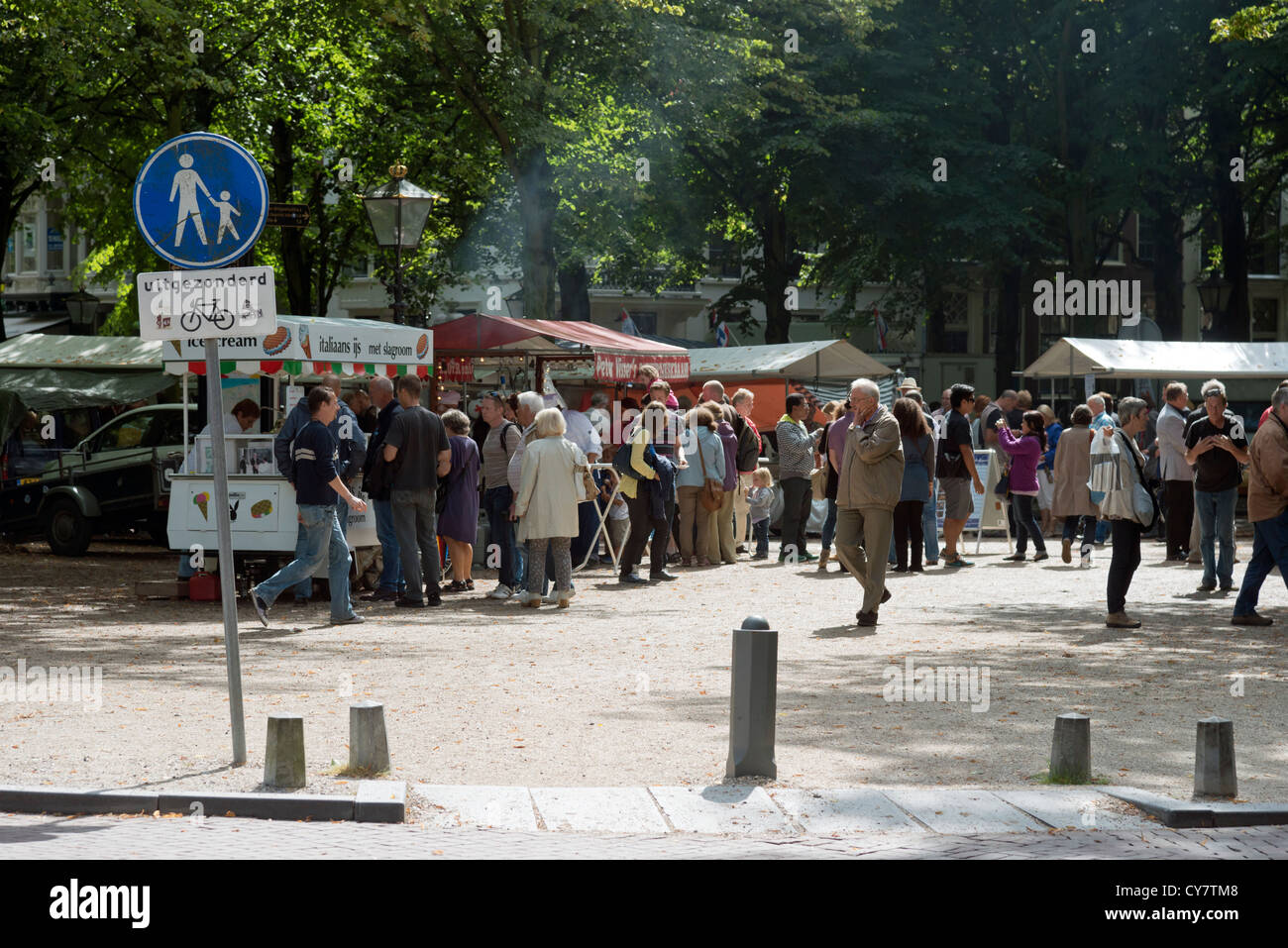 A traditional Dutch Sunday street market in Lange Voorhout the Hague ...