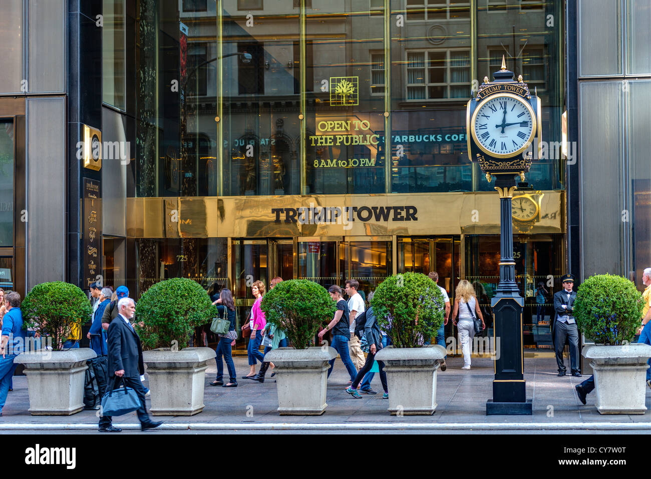 Trump tower clock new york hi-res stock photography and images - Alamy