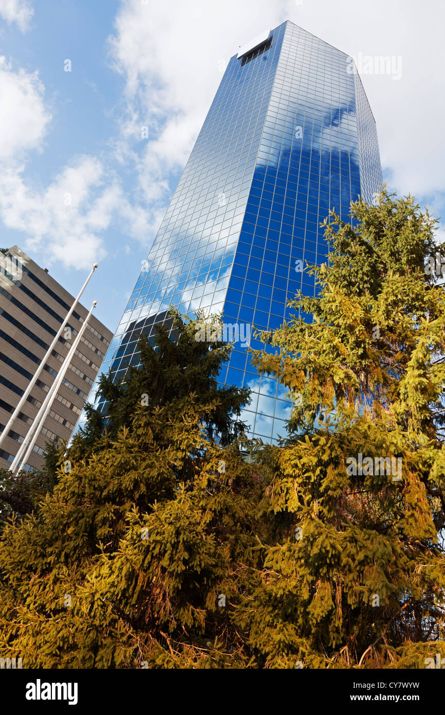 Skyscraper in Lexington Stock Photo - Alamy