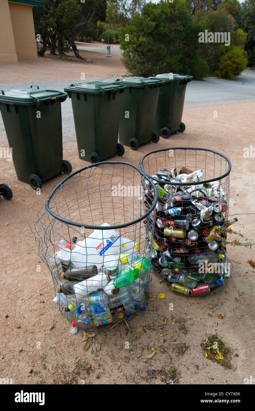 Recycling scheme hi-res stock photography and images - Alamy
