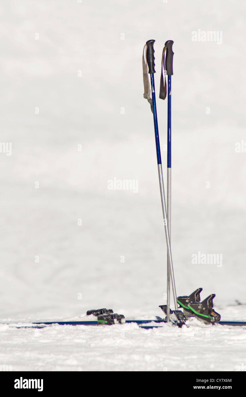 Image of skis and sticks in snowdrift Stock Photo - Alamy