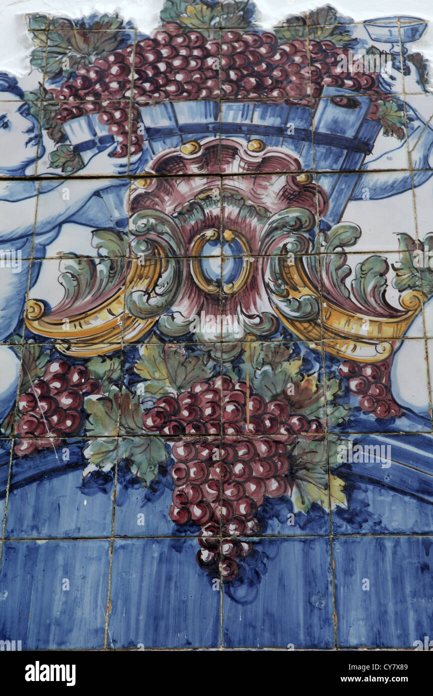 Azulejo craftsmanship hi-res stock photography and images - Alamy