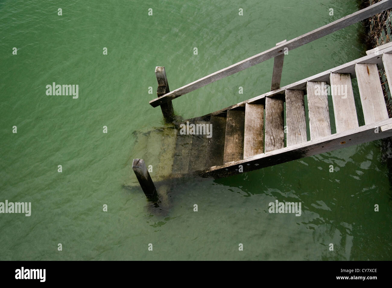steps leading into water Stock Photo - Alamy
