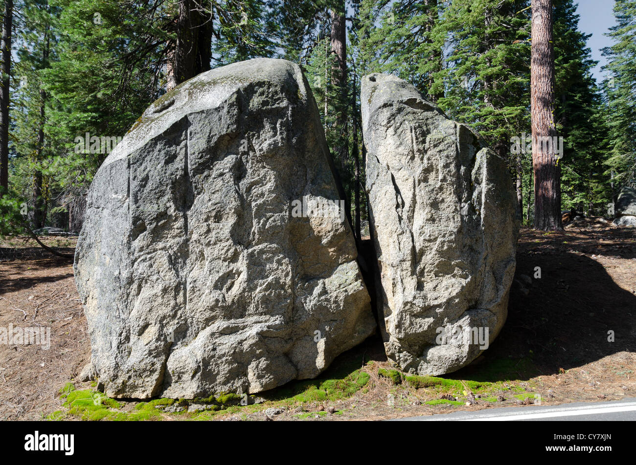 rock split in two in Yosemite National Park in California in the United ...