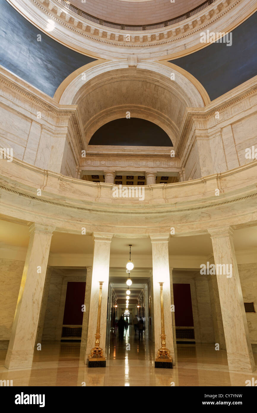 State Capitol Building Stock Photo - Alamy