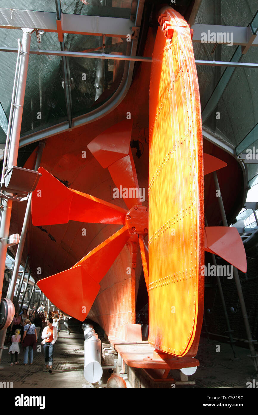 SS Great Britain - The unique six bladed screw and rudder launched in ...