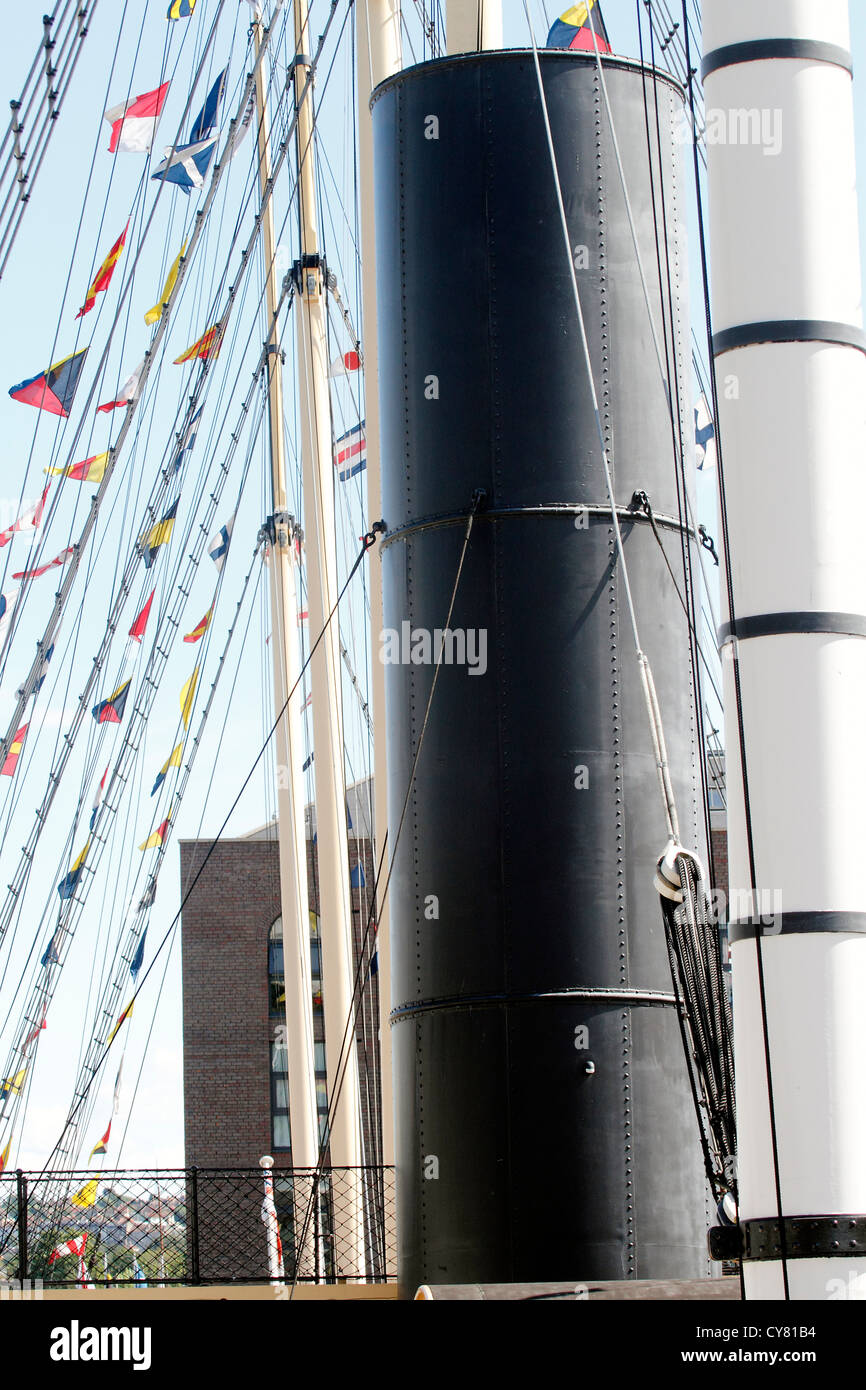 Funnel launched in 1843 the SS Great Britain, designed by I K Brunel ...