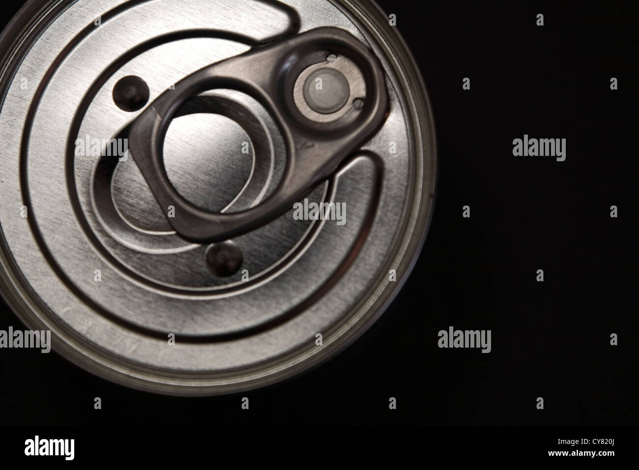 Pull tab hi-res stock photography and images - Alamy