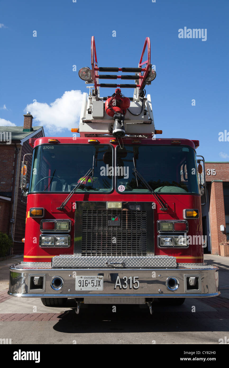 Toronto fire truck outside fire station. Toronto, Ontario, Canada Stock ...